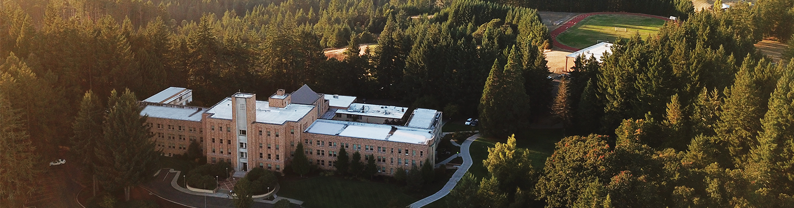美国特尔菲寄宿中学 Delphian School